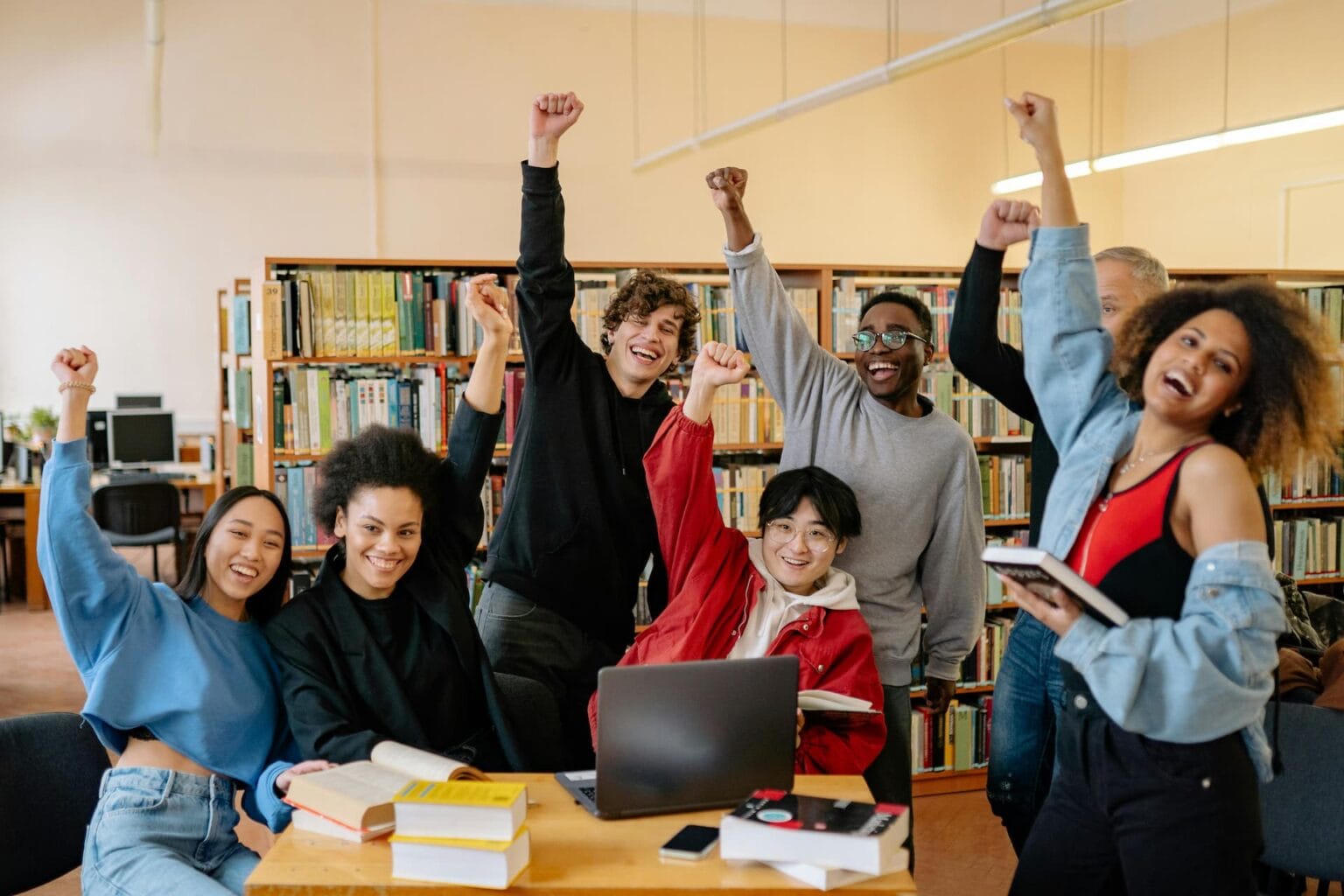 European City University International - a posse ad esse